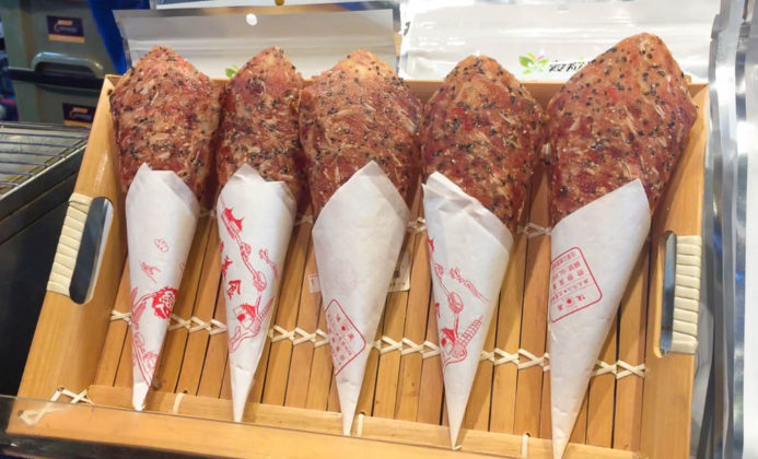 11 Food to Eat in Shilin Night Market, Taiwan