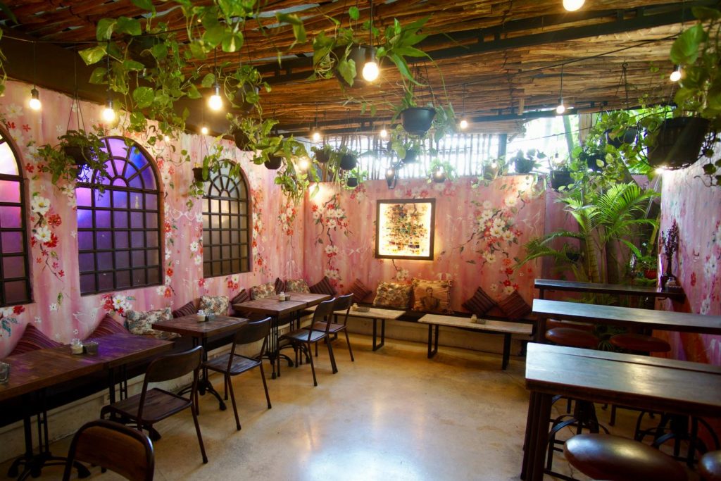 The Ultimate Bali Food Guide: 21 Things To Eat in Seminyak, Ubud and ...