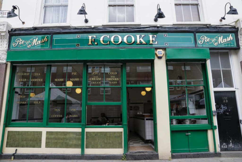 UK By Rail: 10D Scotland, Wales And London Itinerary Under S$1,400 ...