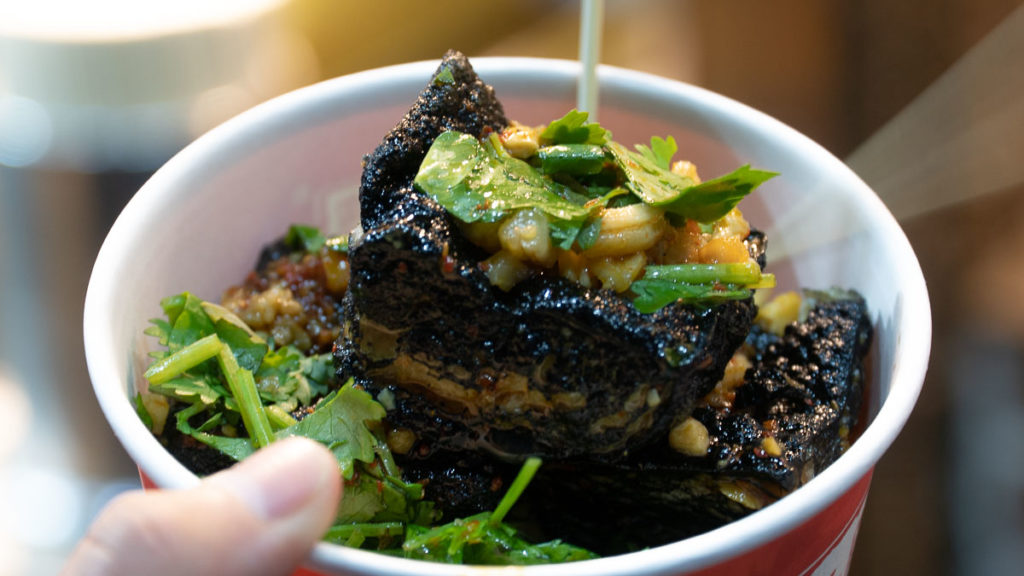 18 Things to Eat in Central China Under S$20 — Wuhan, Zhangjiajie ...