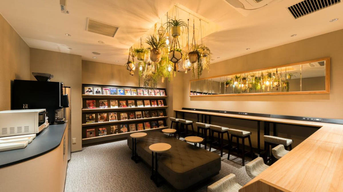 Top 11 Stunning Yet Budget-Friendly Tokyo Capsule Hotels (from ~S$40/night)