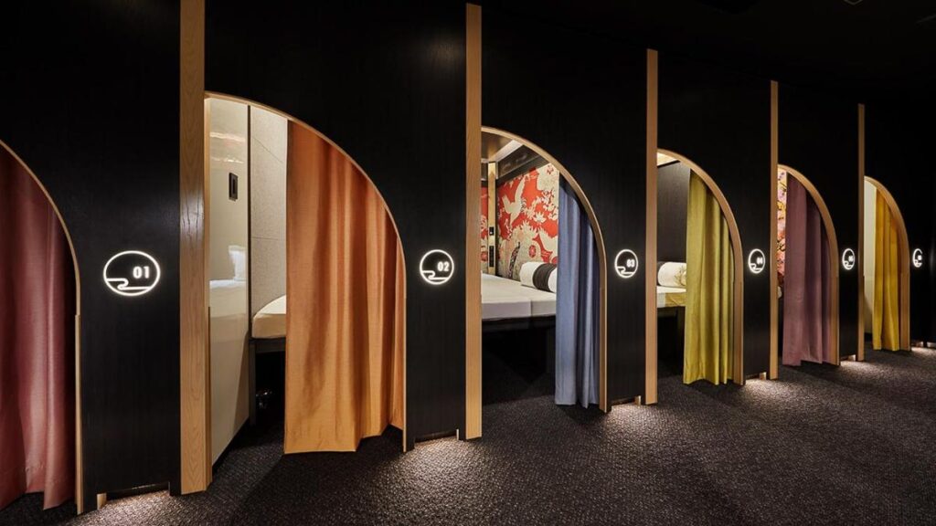 Top 11 Stunning Yet Budget-Friendly Tokyo Capsule Hotels (from ~S$40/night)