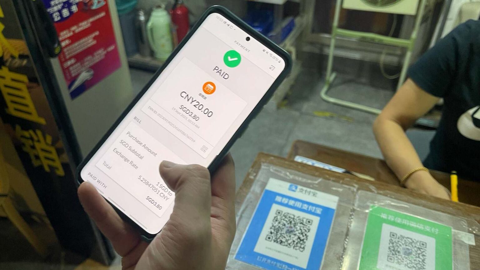 How to Pay in China Without WeChat or Alipay — New Cashless Solution For Singaporeans