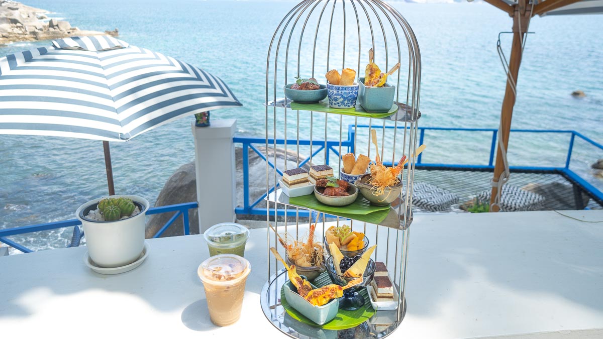 The Reef — A New Santorini-inspired Cafe in Phuket, Thailand