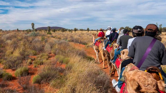 Family-friendly Uluru Itinerary — 7 Days in Australia's Famous Rugged ...