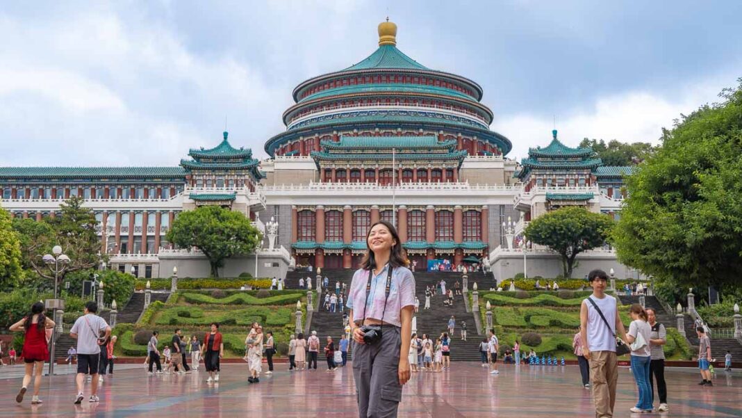 7-Day Chongqing Itinerary for First-timers — Futuristic Cityscapes ...