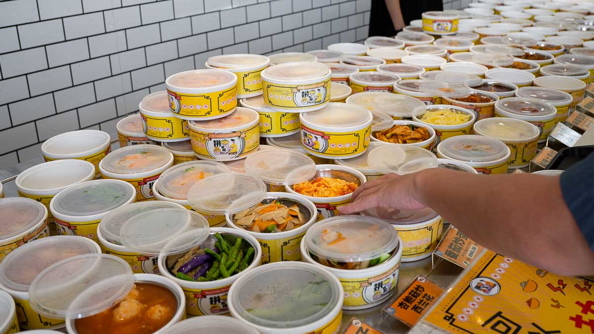 Mount Austin Budget Food Guide — 9 Must-Try Spots under S$5/dish Mount ...