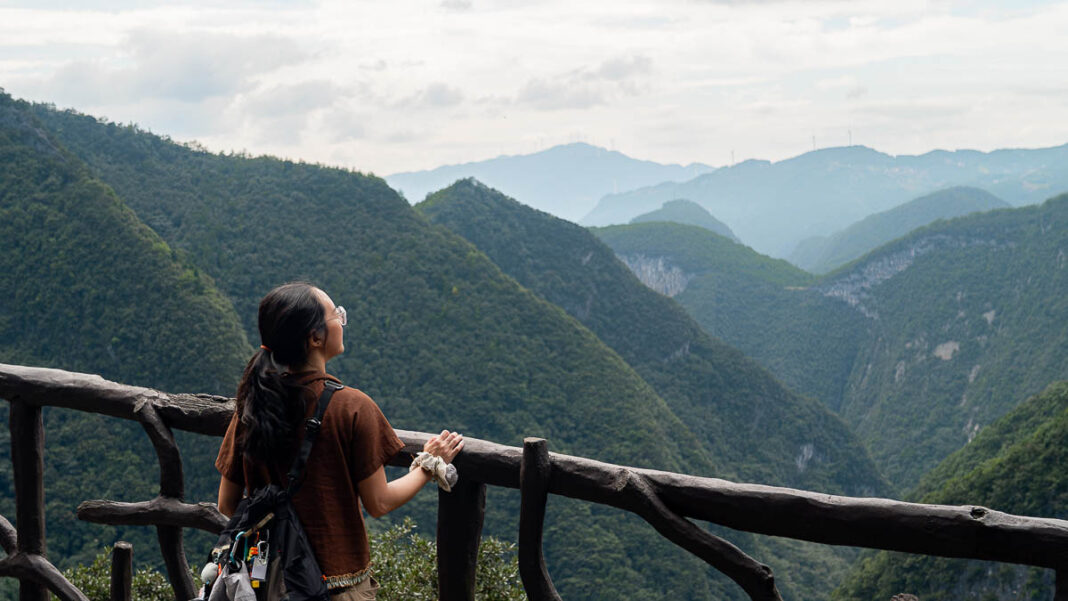 5 Scenic Day Trips under 3hrs Away from Chongqing — Wulong Karst, Dazu ...