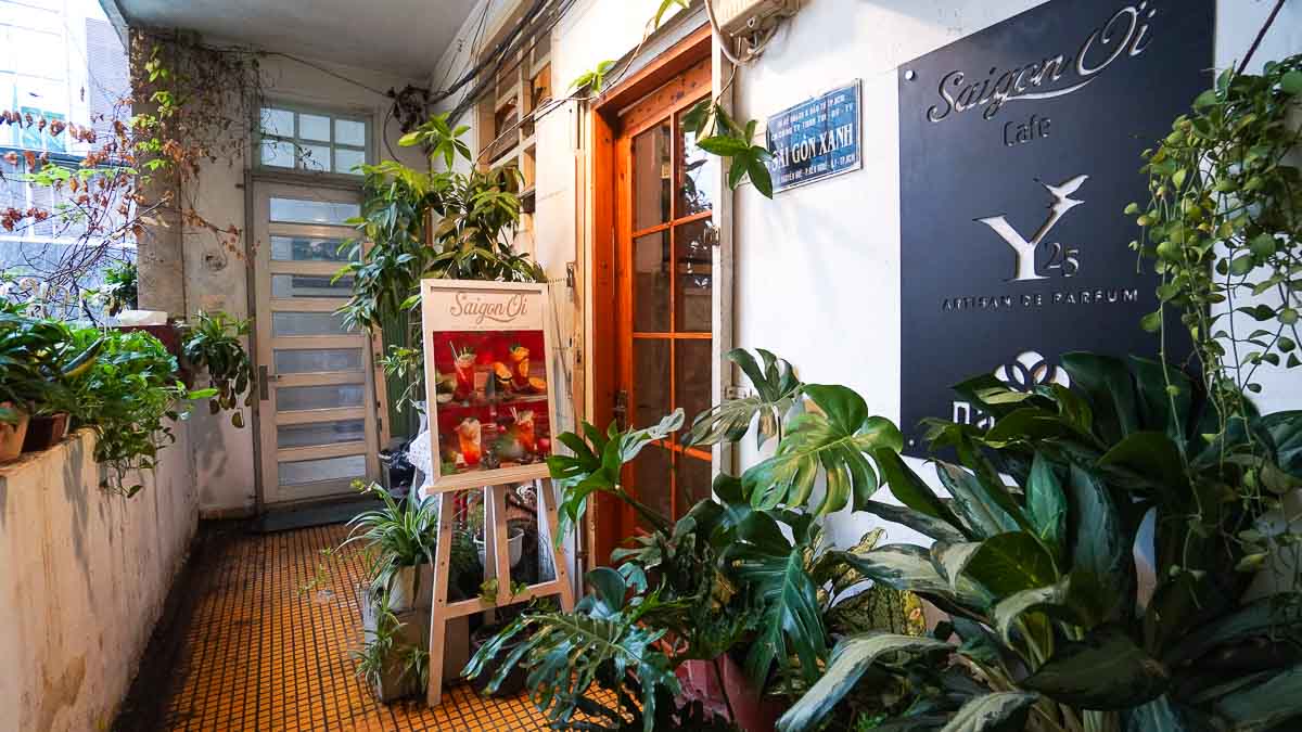 9 Best Ho Chi Minh City Cafes Based on Taste, Value-for-money and ...
